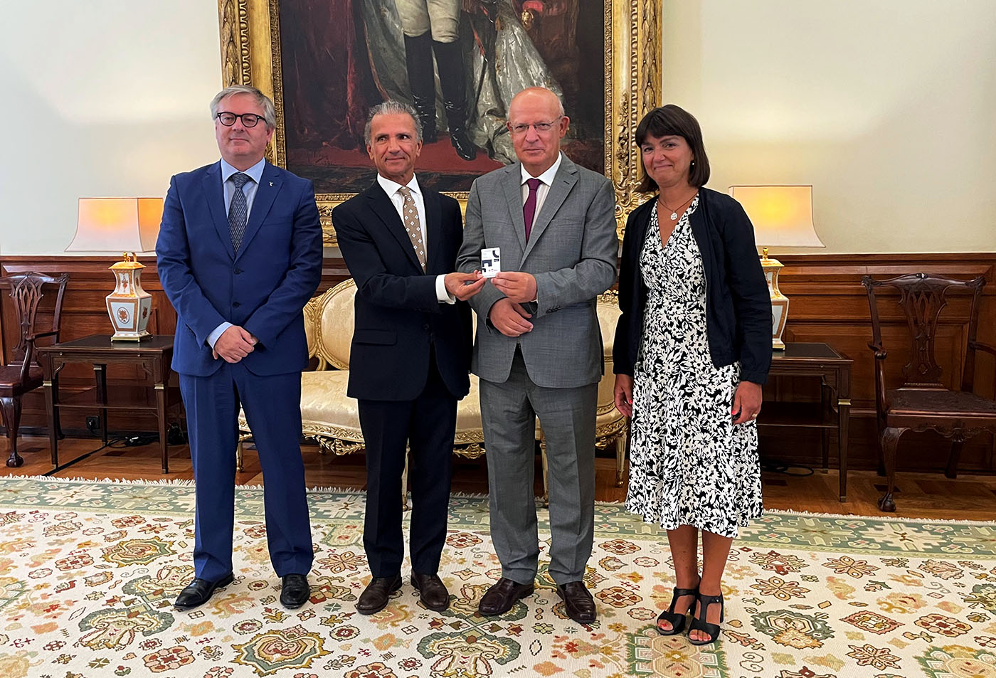 PARECER SOBRE A CONTA GERAL DO ESTADO ENTREGUE PELA 1.ª VEZ ANTES DA ...